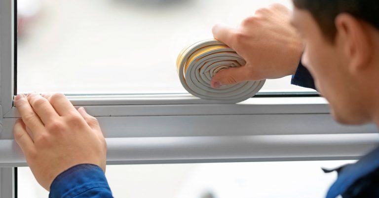 How to install draught excluders for your windows and doors » Sunbell